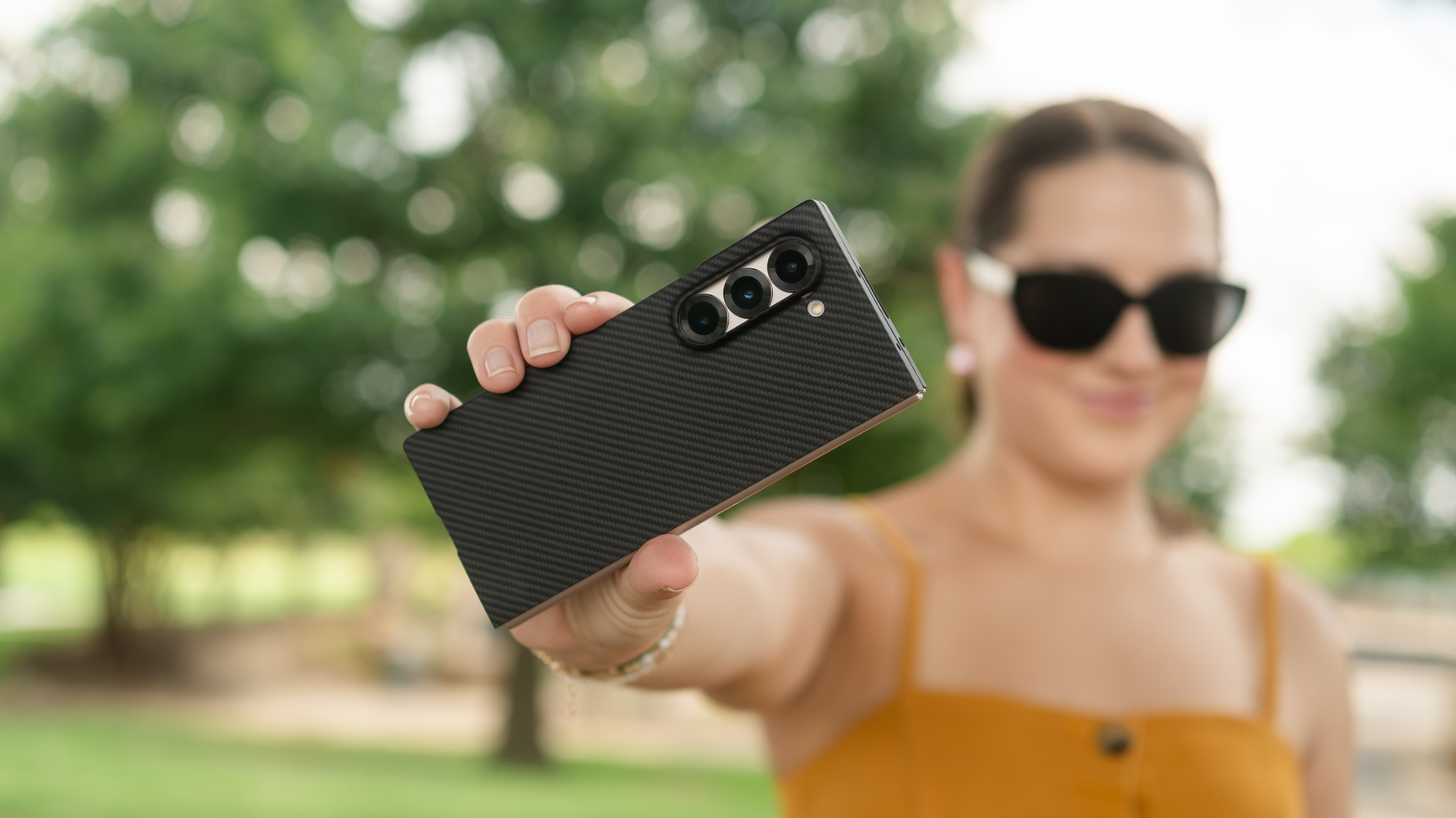 Thinborne | Super Thin Phone Case & Accessories